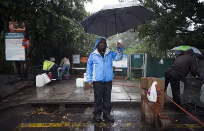 Residents rally as City of Cape Town plans to close water collection point