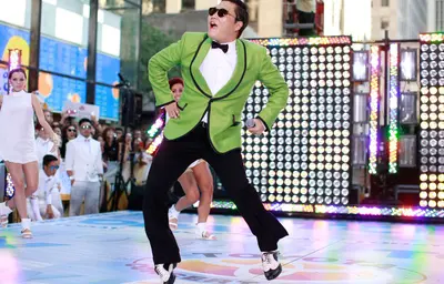 Psy vows topless show if ‘Gangnam-style’ reaches number one