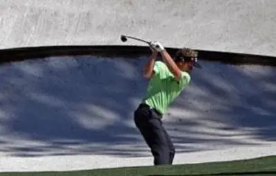 Donald risks Masters curse with Par 3 Contest win