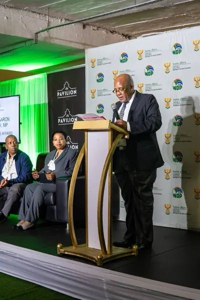 Home Affairs opens office in Durban shopping mall