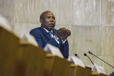 Reserve Bank holds repo rate
